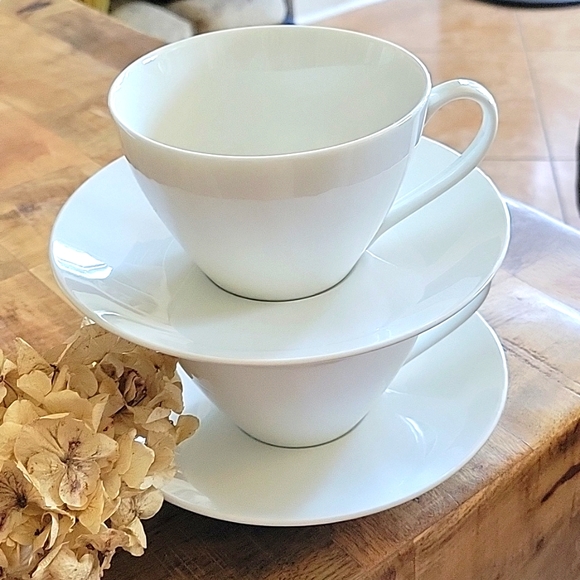 Crate&Barrel | Dining | Cratebarrel Pair Of Teacup Set | Poshmark